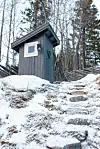 Hytta ser ut til å ha stått der i 100 år, men den skjuler en hemmelighet